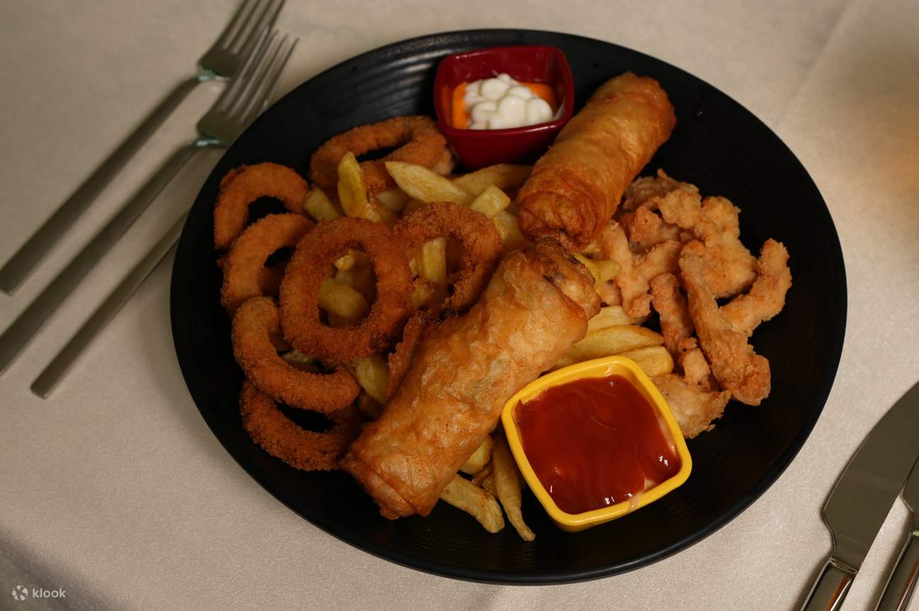 Bosphorus Dinner Cruise and Show with Private Table By Viatime - Klook