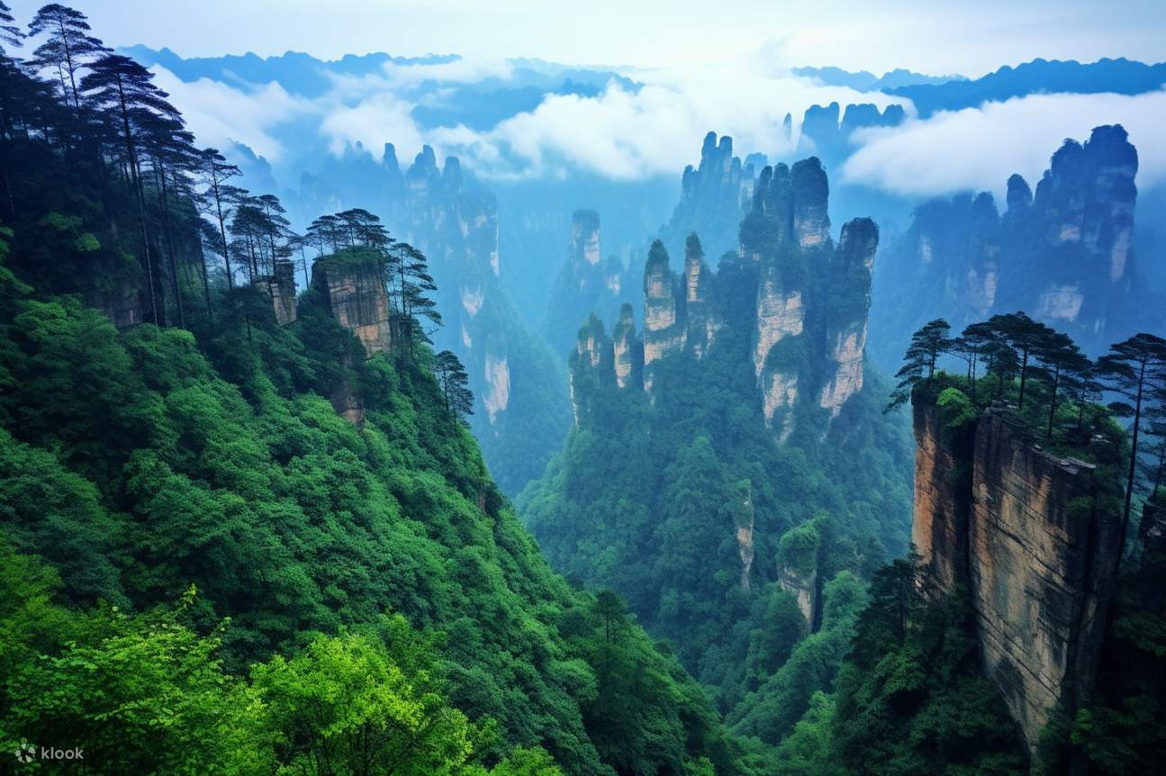 Private Day Tour to Zhangjiajie Grand Canyon & Baofeng Lake (Chinese ...