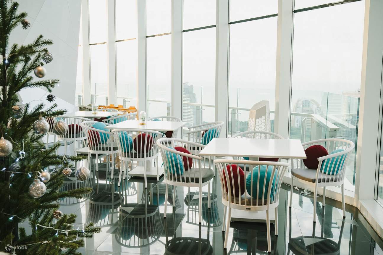The Sky 32 Rooftop Dining at Grande CentrePoint Hotel (Pattaya) - Klook ...