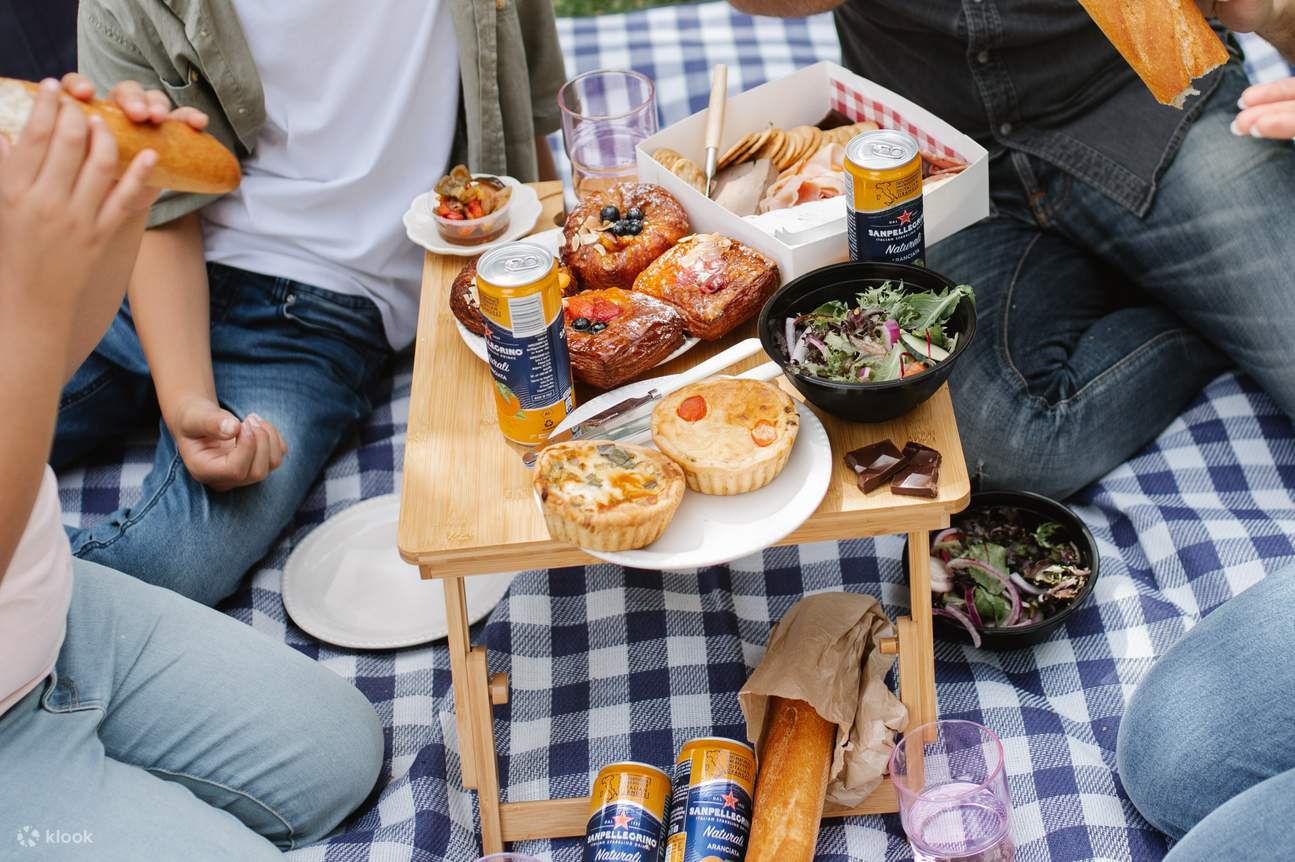 Mystery Picnic in 12 Apostles - Klook Philippines
