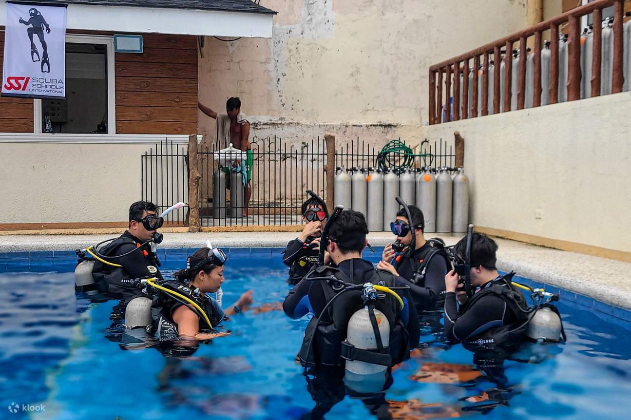 开放水域潜水员认证 在 Mactan Cebu 学习水肺潜水 Klook客路
