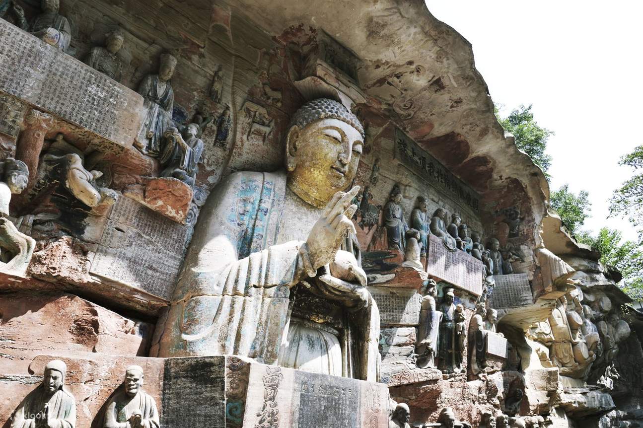Private Day Tour to Dazu Rock Carvings Baodingshan from Chongqing - Klook