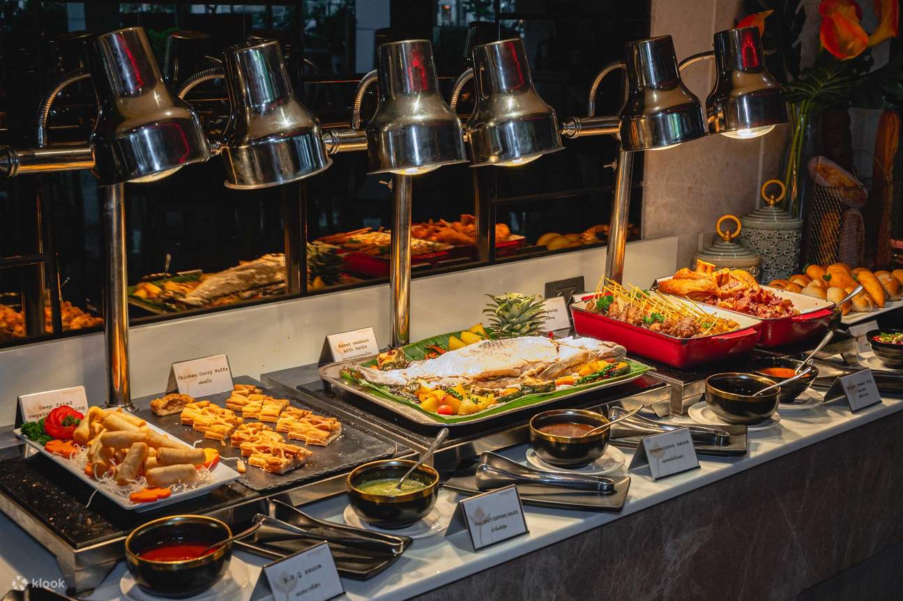 Buffet im One Ratchada, Avani Ratchada Bangkok Hotel - Klook Deutschland