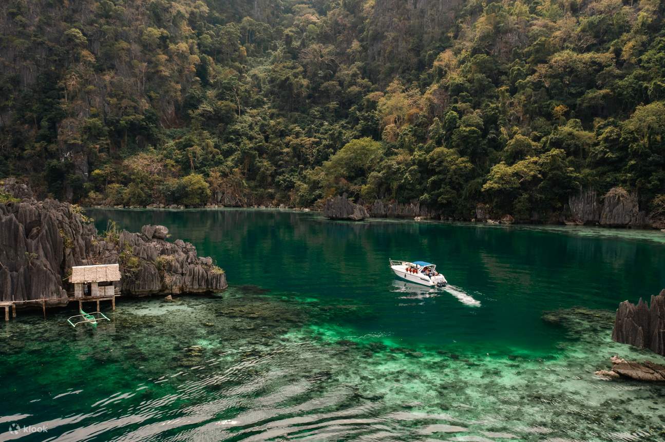 Tour privado en yate por la isla de Corón - Klook Estados Unidos