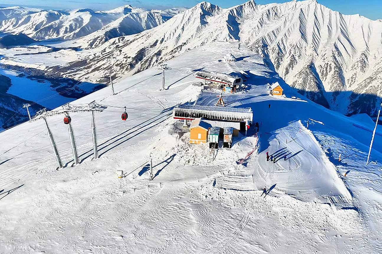 Xinjiang Northern Xinjiang Altay Powder Snow 6-Day Private Tour - Klook ...