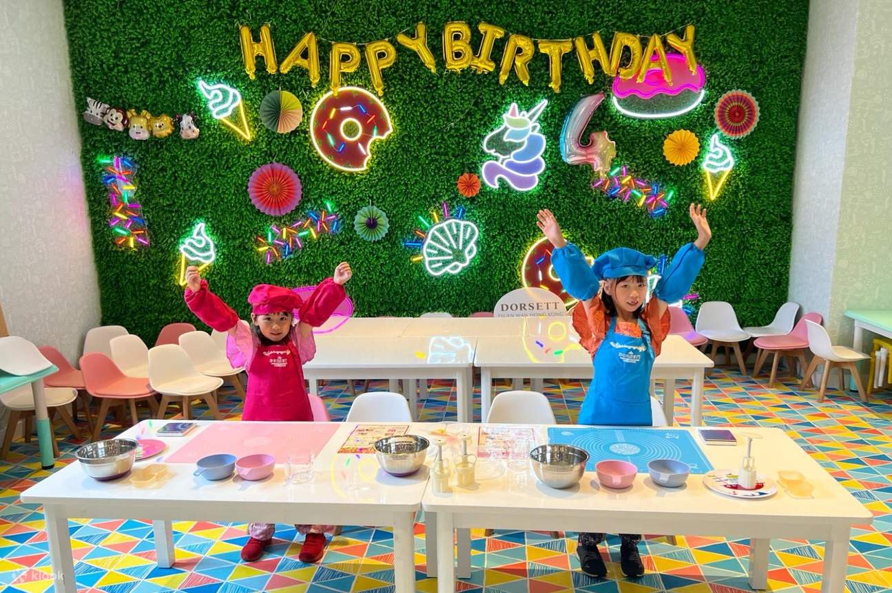 Dorsett Tsuen Wan Hong Kong | Year of the Horse Auspicious Tea Fruit ...