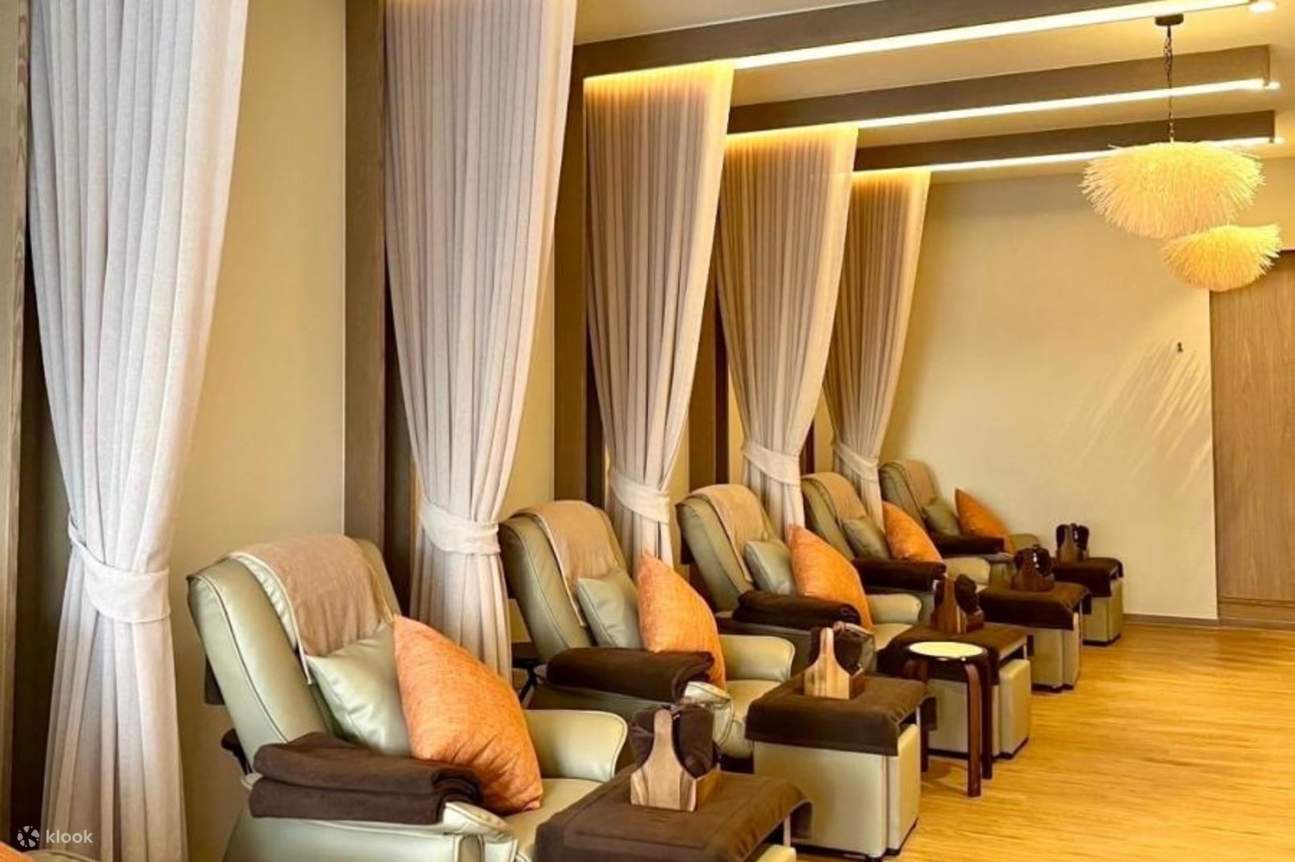 ThaiThai Massage at Sukhumvit 22 Experience in Bangkok - Klook