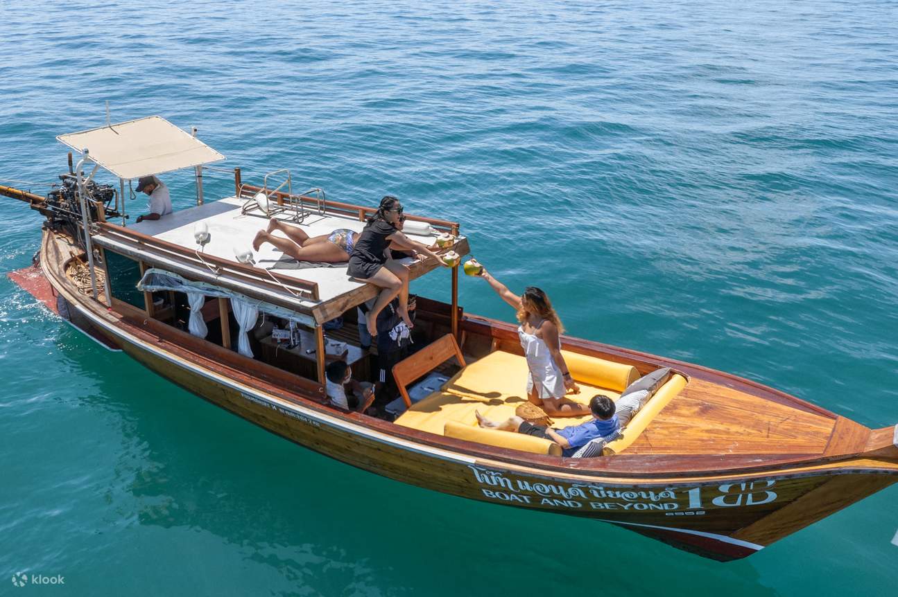 Perahu Ekor Panjang Mewah Pribadi ke Pulau Rang dan Kai dengan Kapal ...