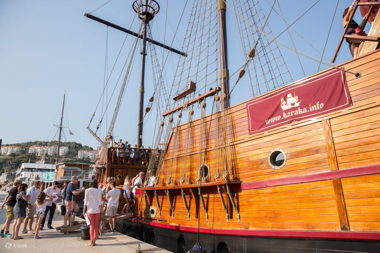 Explore the Elaphite Islands with a Memorable Island Hopping Cruise on ...