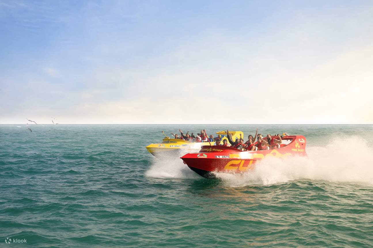 Pengalaman Kapal Pemadam Kebakaran - Klook Indonesia