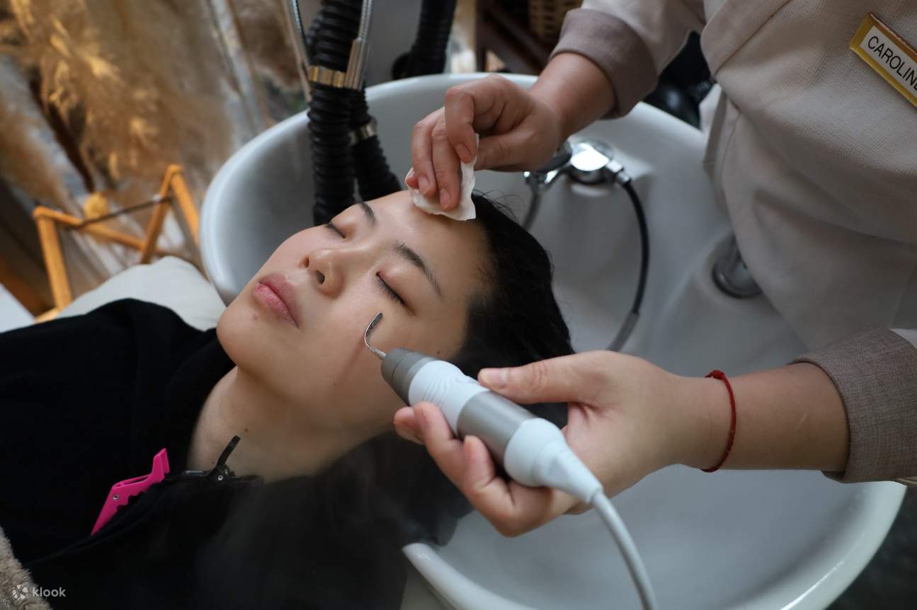 Pengalaman Spa Kepala dan Perawatan Wajah oleh Kolorist - Klook Indonesia