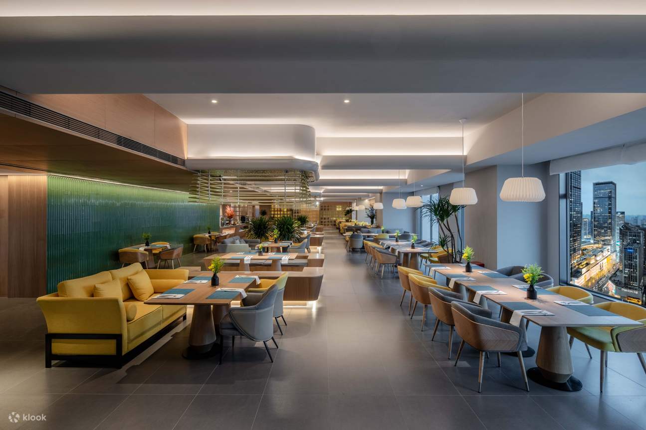 SSAW Design Hotel Chengdu Pagoda (Internet celebrity attraction - Panda climbing the wall ...