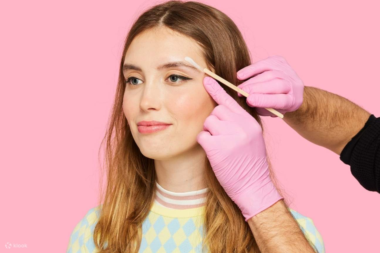 Benefit Cosmetics - Eyebrow Tinting | Professional Eyebrow Shaping ...