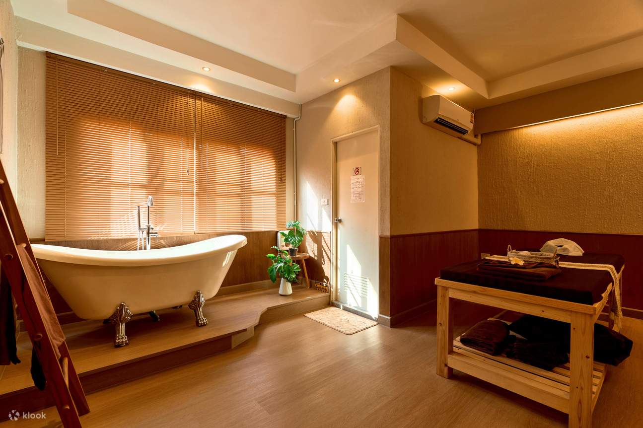 Relax Express at Chiang Mai Gate Experience in Chiang Mai - Klook