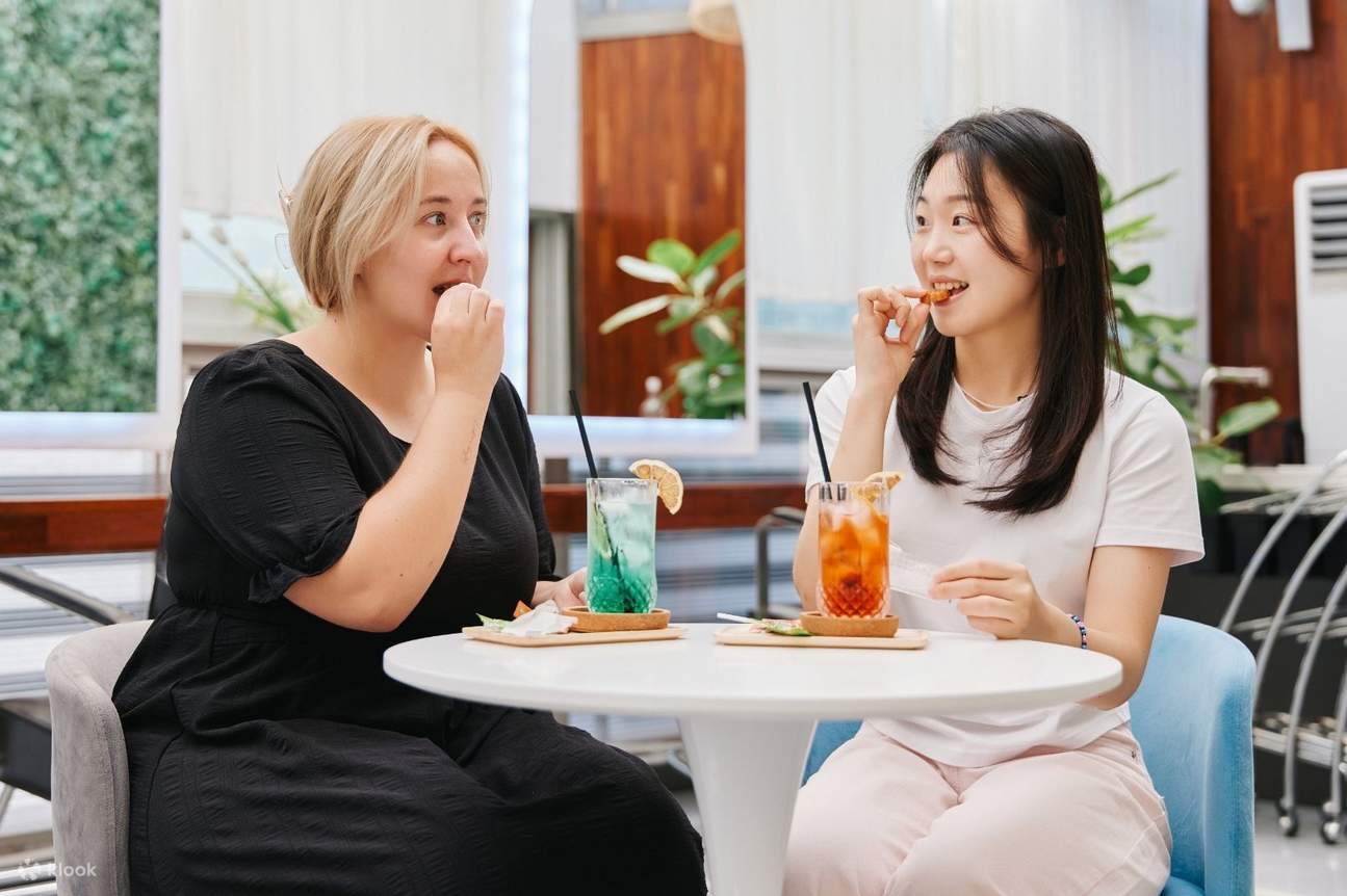 Pengalaman K-Beauty Sepanjang Hari: Rambut, Rias Wajah, Spa Rambut, dan ...