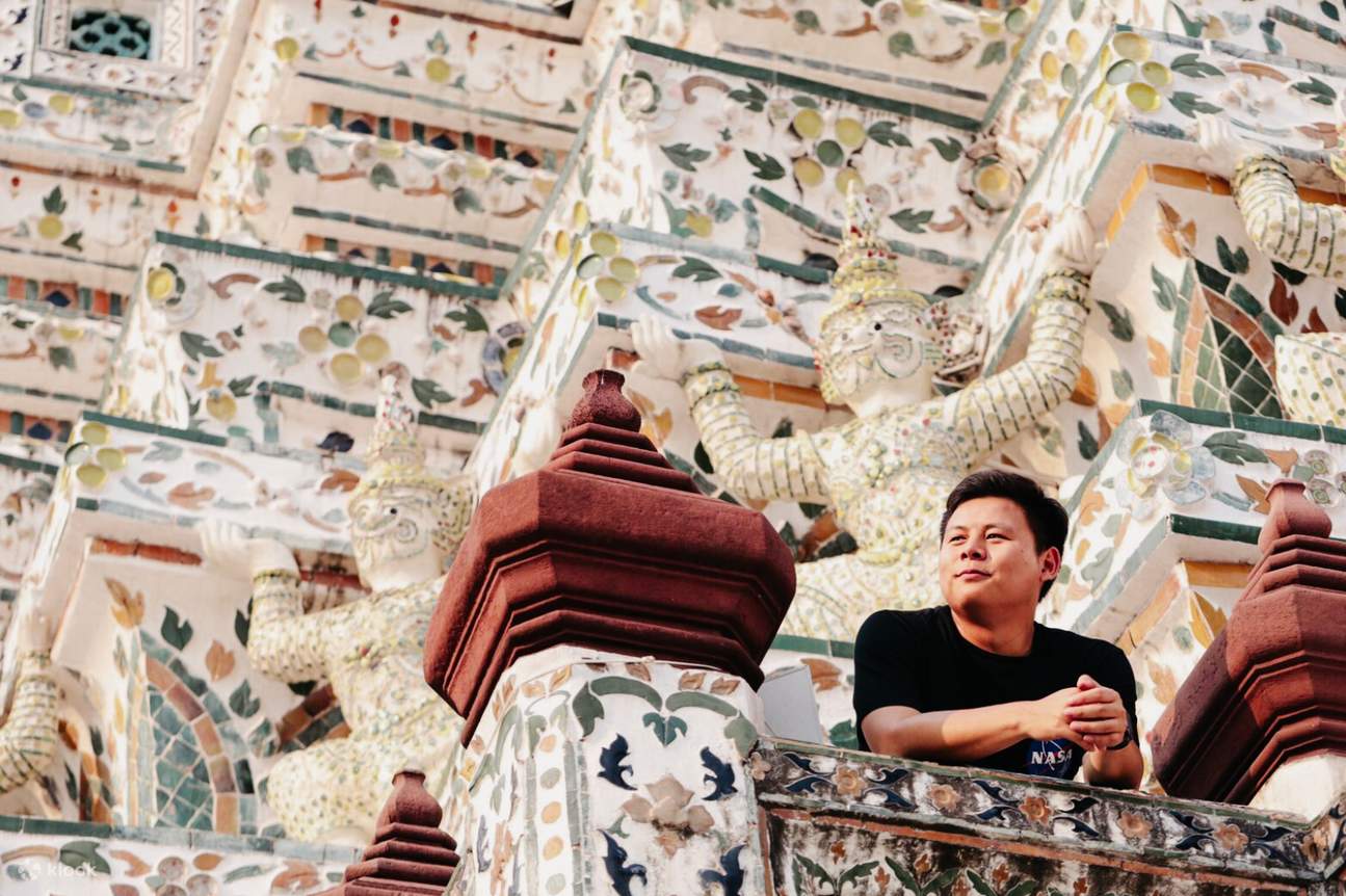 Bangkok Day Tour: Wat Pho, Wat Arun, Grand Palace dan Emerald Buddha ...