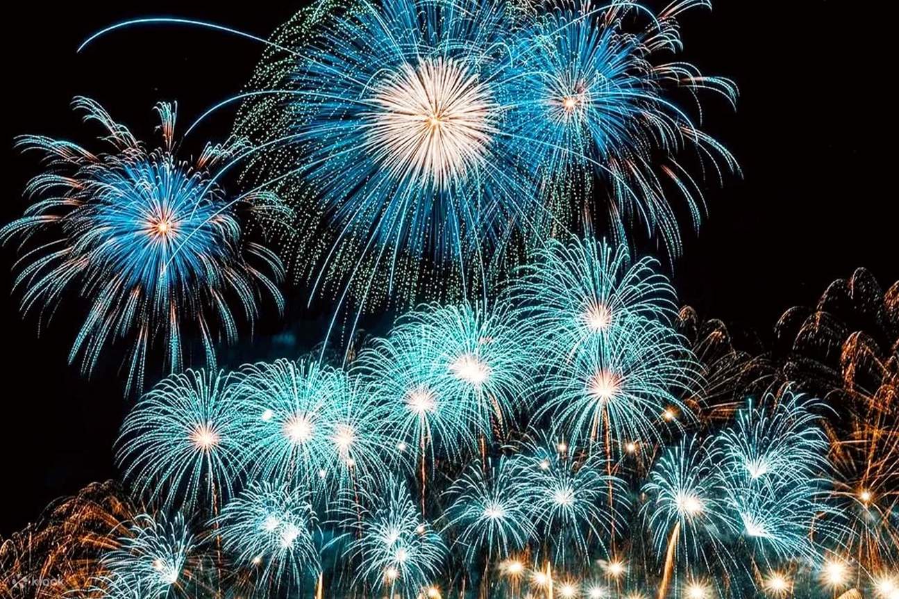 Kyushu: Kumamoto Yatsushiro Fireworks Festival National Fireworks ...