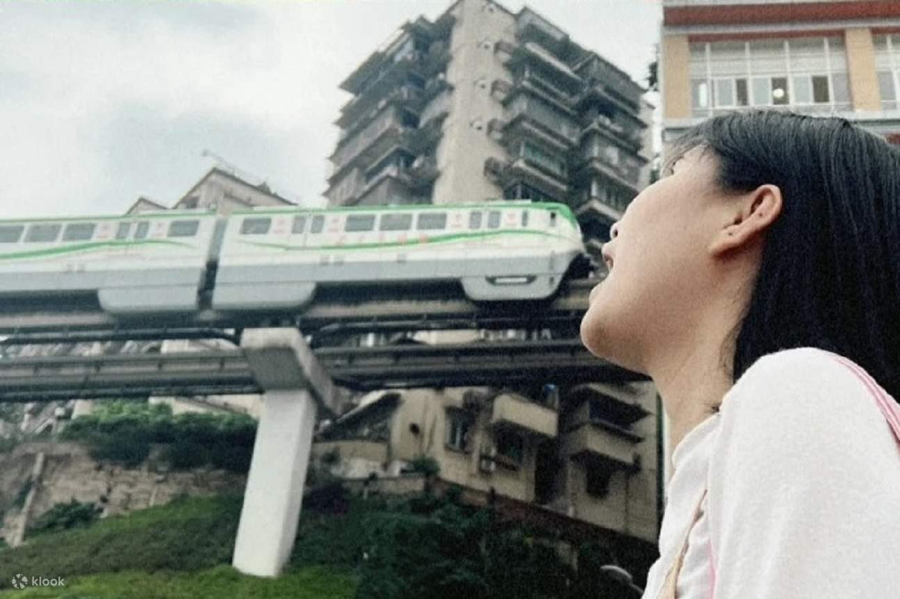 Chongqing Time Travel Magic High-end Private Group 1-Day Tour (Watch Chongqing's must-see ...