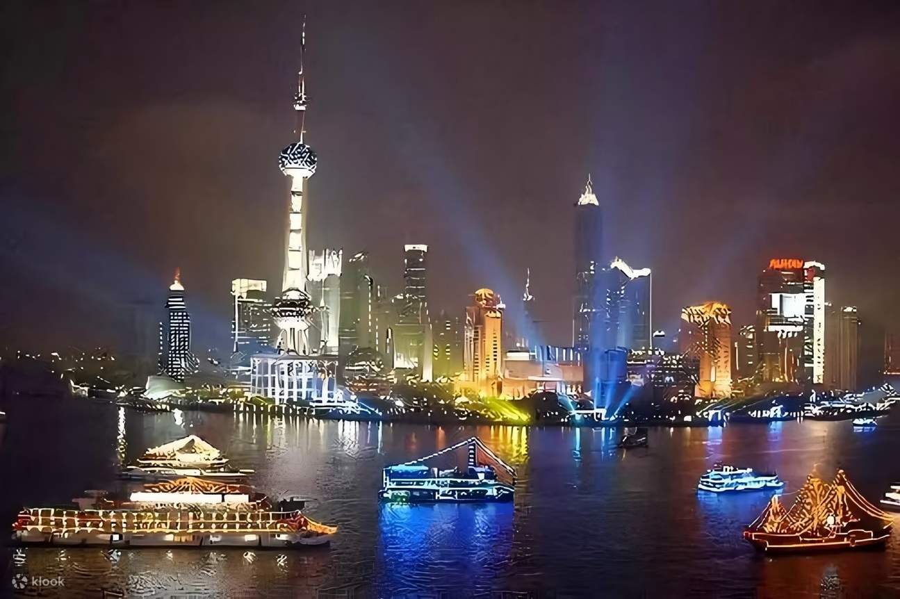 Shanghai Oriental Pearl Tower Chenghuang Temple Tourist Area Yu Garden ...