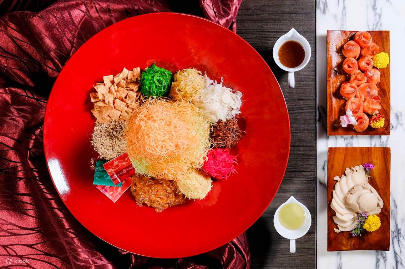 Food Exchange at Novotel Singapore on Stevens - Klook Singapore