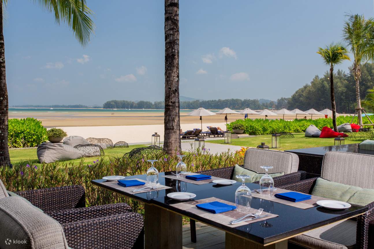 Big Fish Restaurant & Bar at Phuket Marriott Resort and Spa, Nai Yang ...