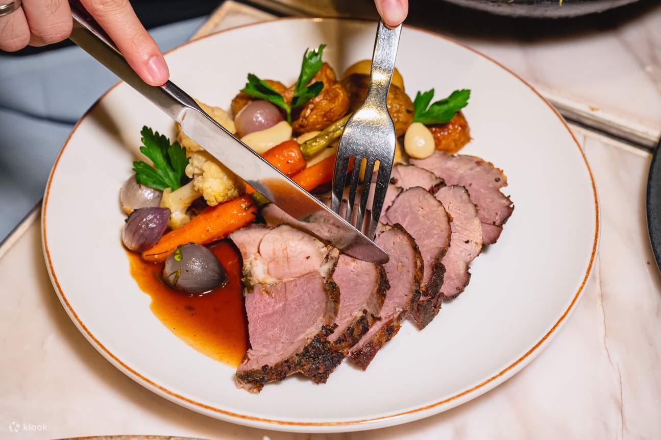 57th Street Marriott Sukhumvit 57 Rooftop Dining - Klook Australia