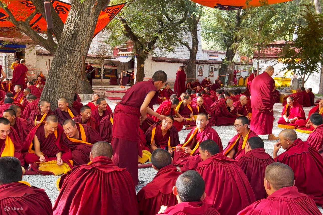Eine ausführliche, reine Spieltour von Lhasa nach Kathmandu für 7 Tage ...