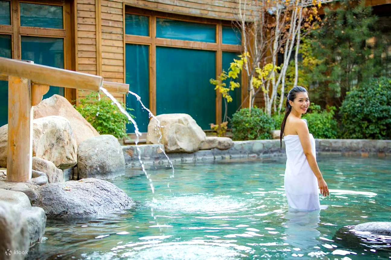 2-Day Tour to Gubei Water Town and Simatai Great Wall from Beijing [5 ...