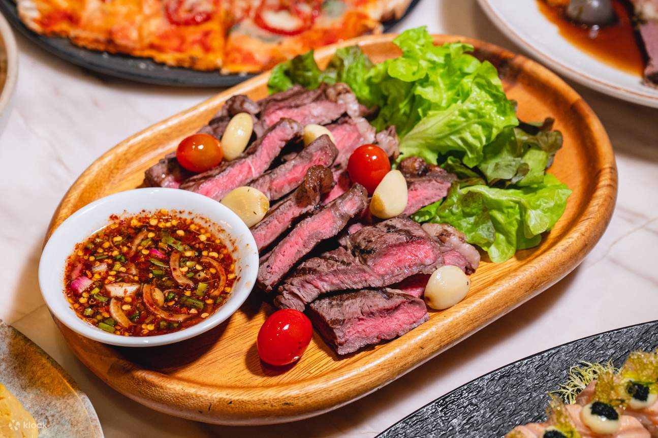 57th Street Marriott Sukhumvit 57 Rooftop Dining - Klook Indonesia