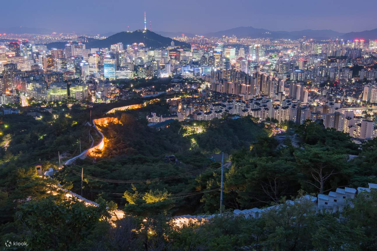 Good Morning/Night Hike Seoul + Korean foods & Drinks - Klook Australia