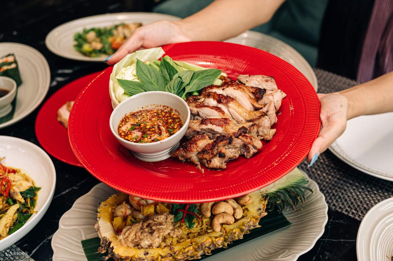 Baan Daeng by Methavalai Sorndaeng Thai Fine Dining - Klook United Kingdom