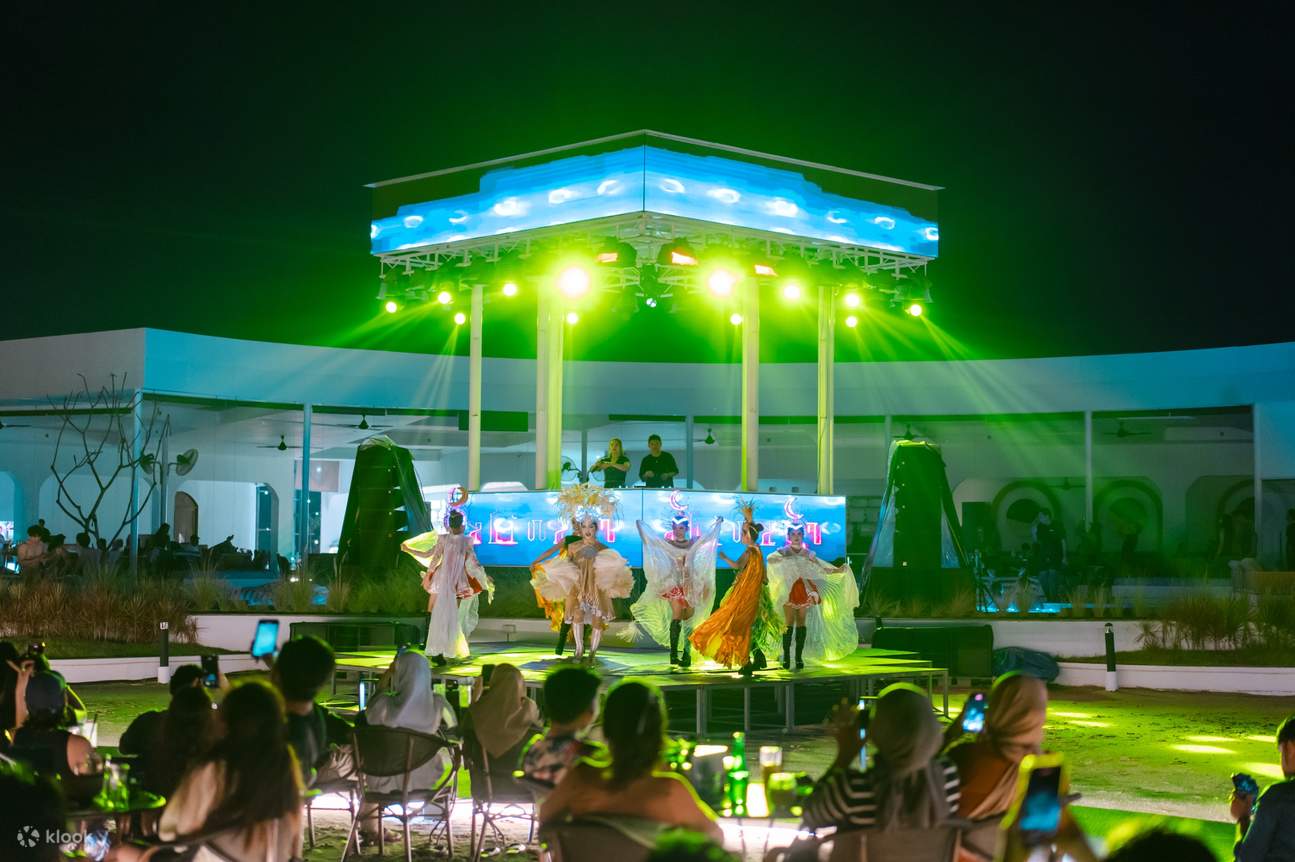Tiket Atlantis Beach Club Batam - Klook Indonesia