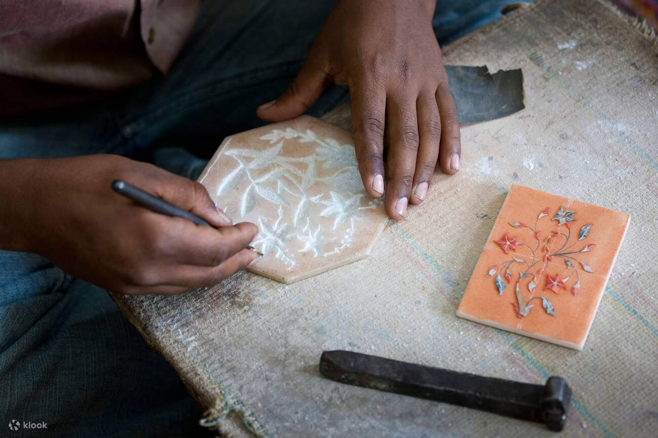 Discovering Agra's Artistic Heritage: A Journey with Local Artisans - Klook