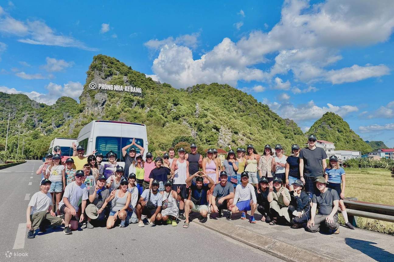 History and Adventure: DMZ & Dark Cave Tour from Hue - Klook India