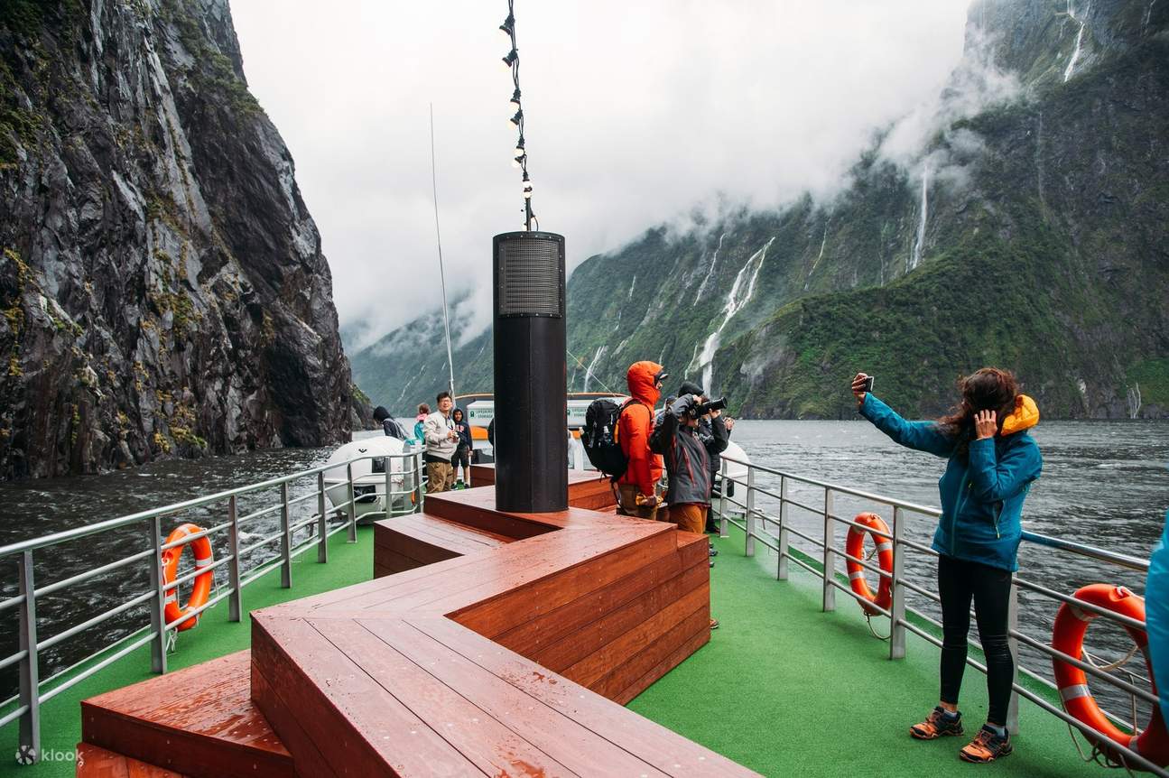 Milford Sound Scenic Cruise - Klook Singapore
