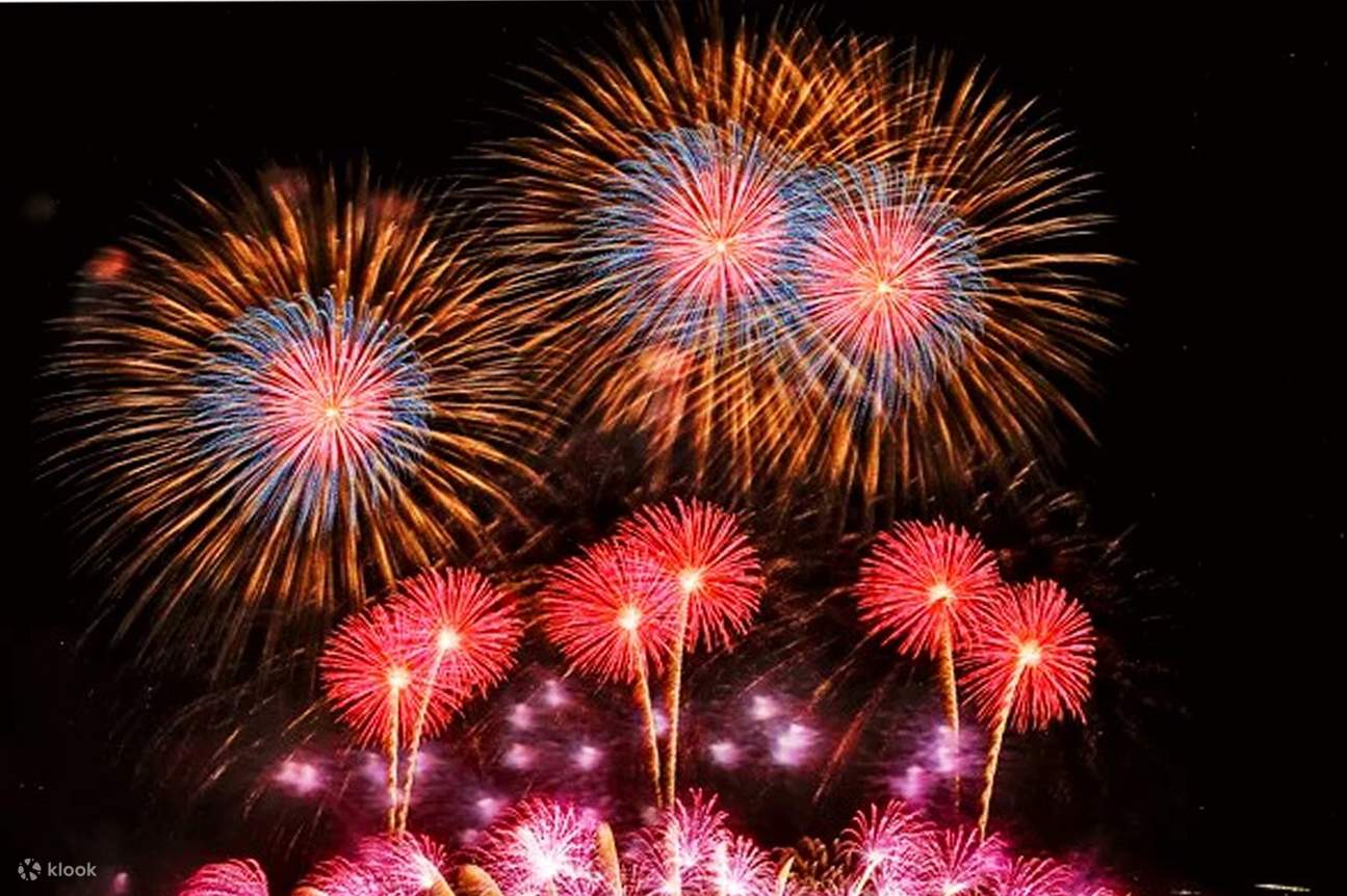 Kyushu: Kumamoto Yatsushiro Fireworks Festival National Fireworks ...