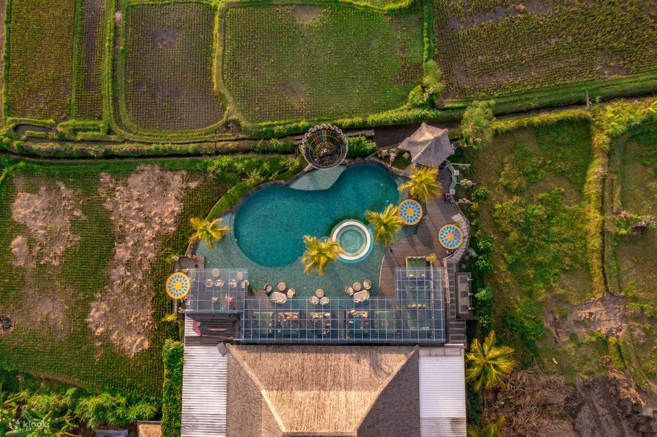 Ubud Sunset Pool Bar Day Pass - Klook