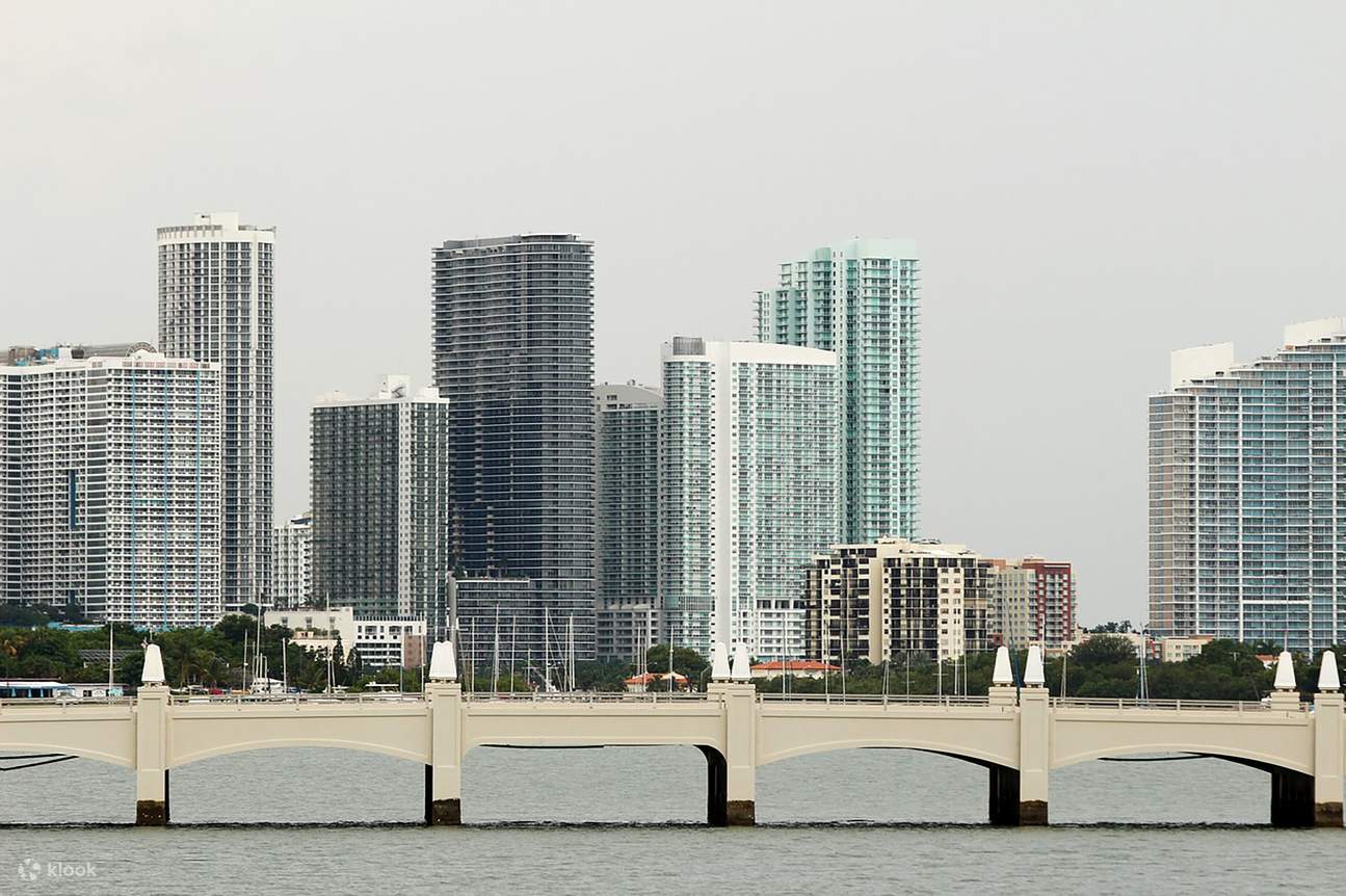 Jelajah Bot Agam Selebriti dan Miami Skylines - Klook Amerika Syarikat