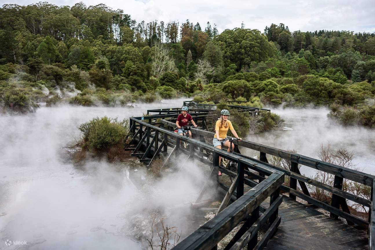 Whakarewarewa Village Tour - Klook