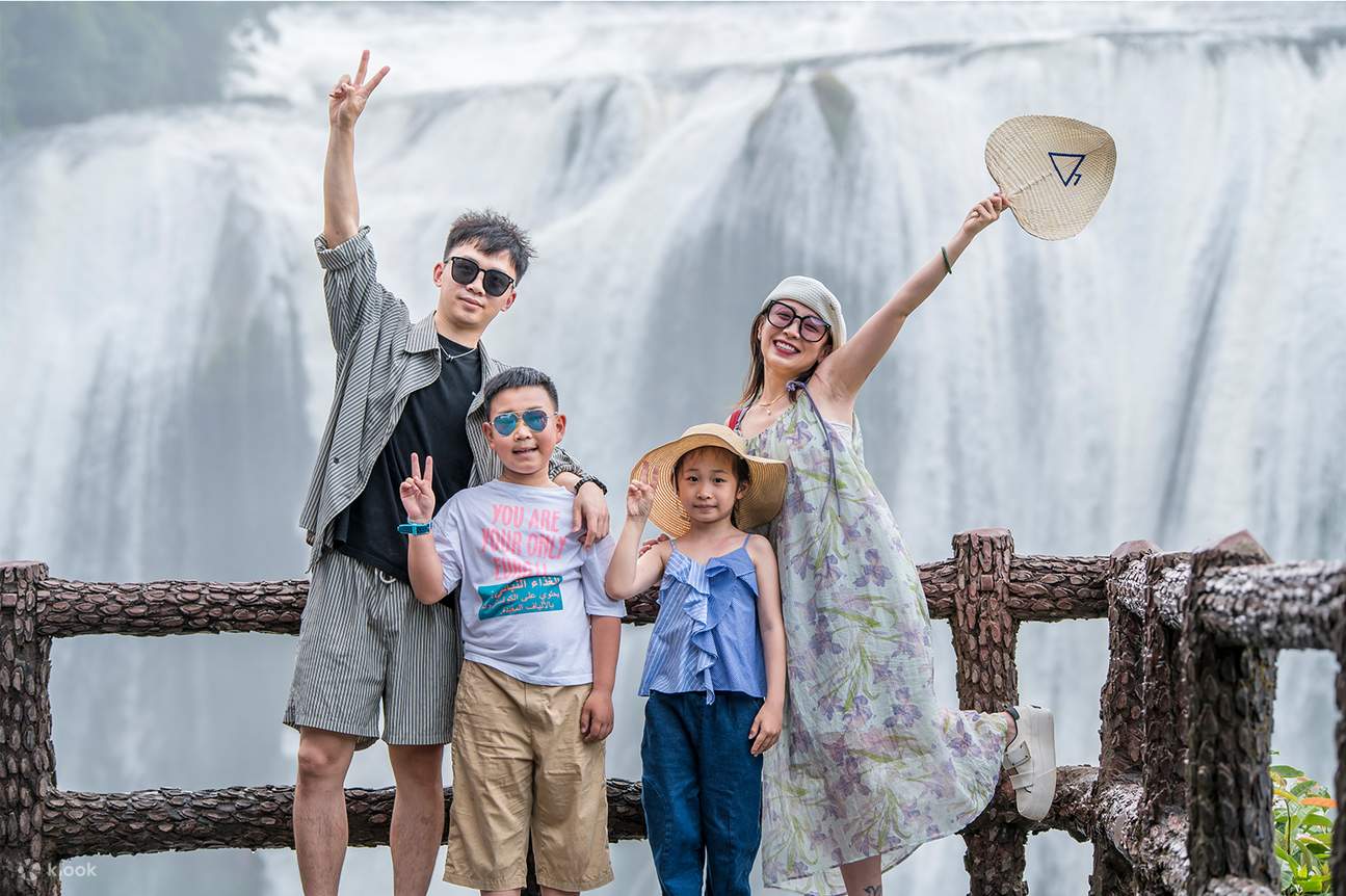 Guizhou Huangguoshu Waterfall One-Day Tour (Round Trip from Guiyang ...
