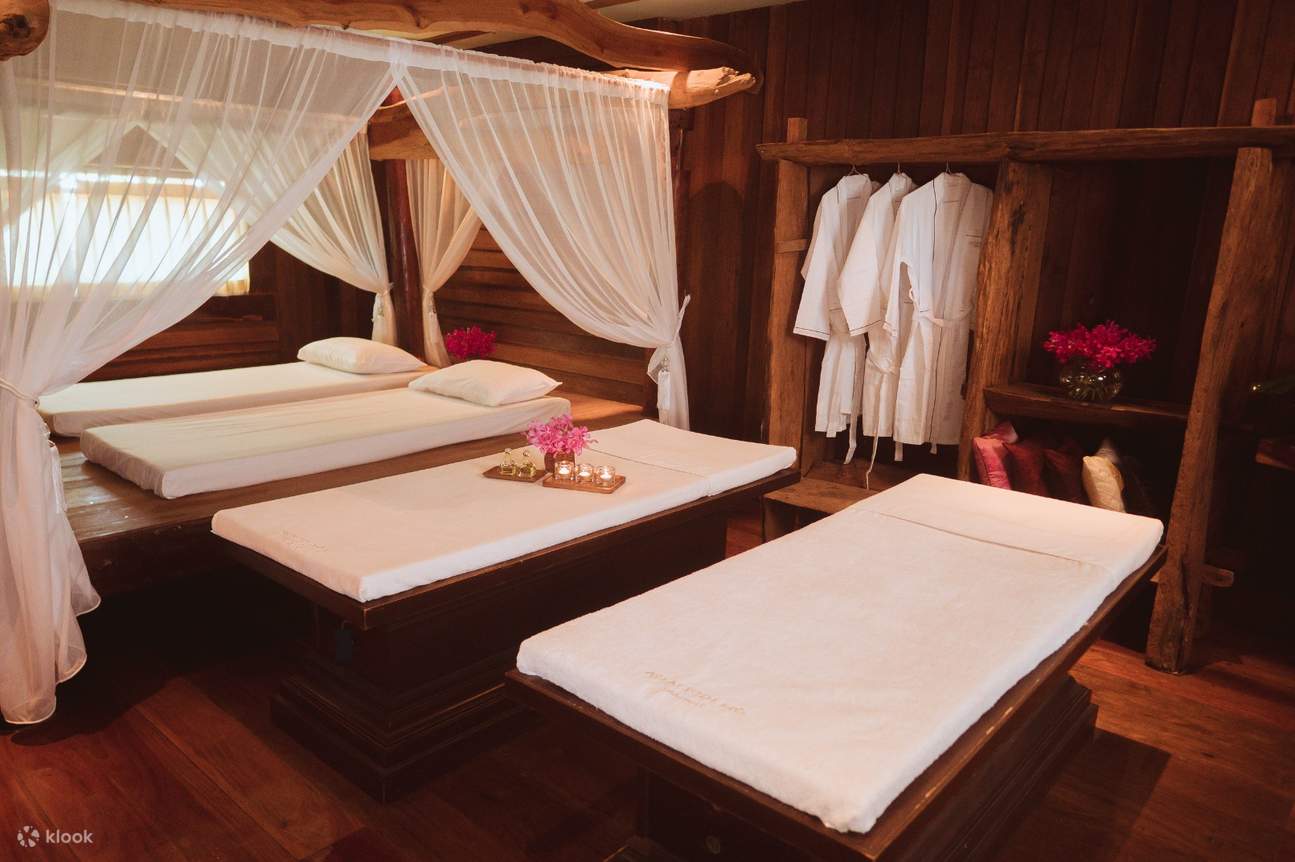 Pengalaman Eksklusif DEYA Baan Thai di Pattaya - Klook Indonesia