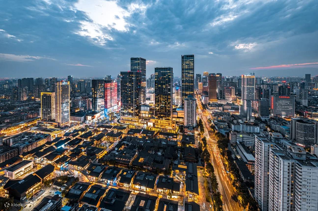 Chongqing & Chengdu 6-day in-depth tour (Chengdu Giant Panda ...