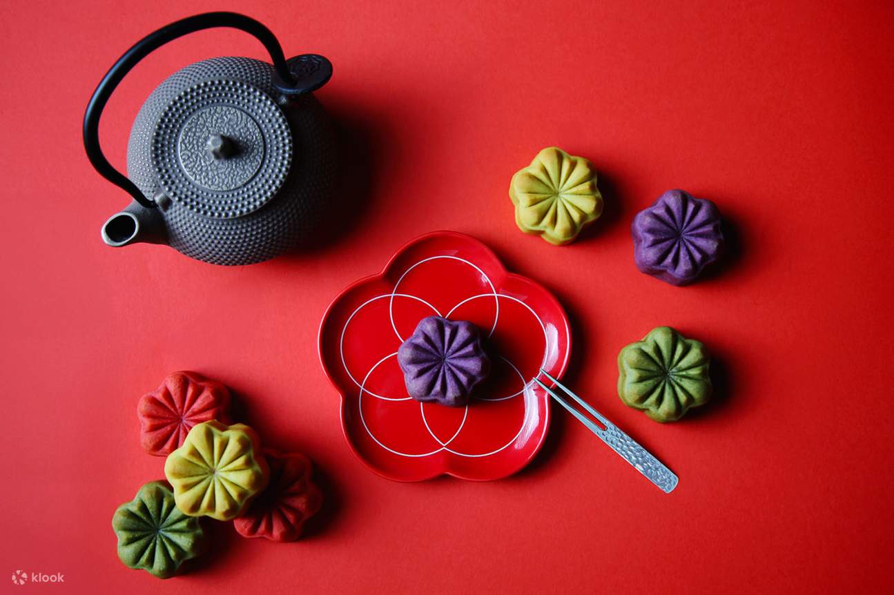 Mid-Autumn Mooncakes by Janice Wong - Klook États-Unis