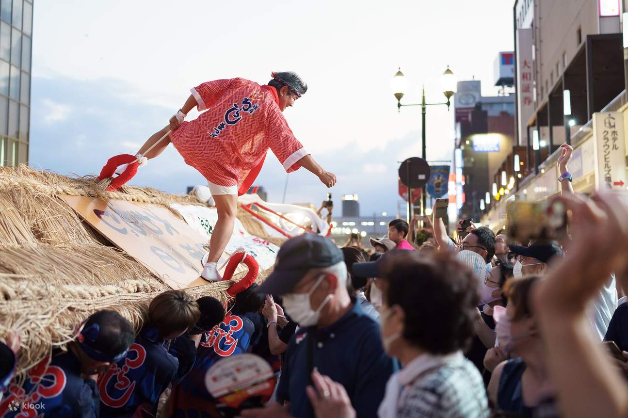 Festival Fukushima Waraji: Sandal Jerami Terbesar di Jepang (Fukuoka ...