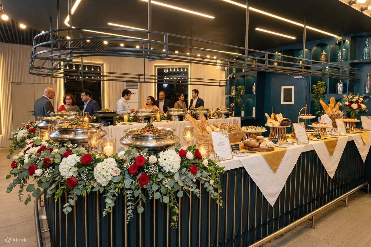 Nirvana: Dinner Cruise - Klook India