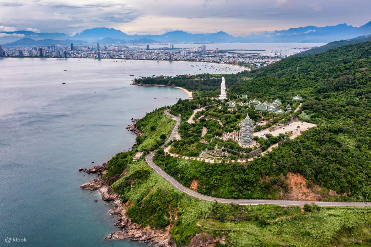 Da Nang Good Morning Tour: Local Breakfast, Sightseeing and Drop-off ...
