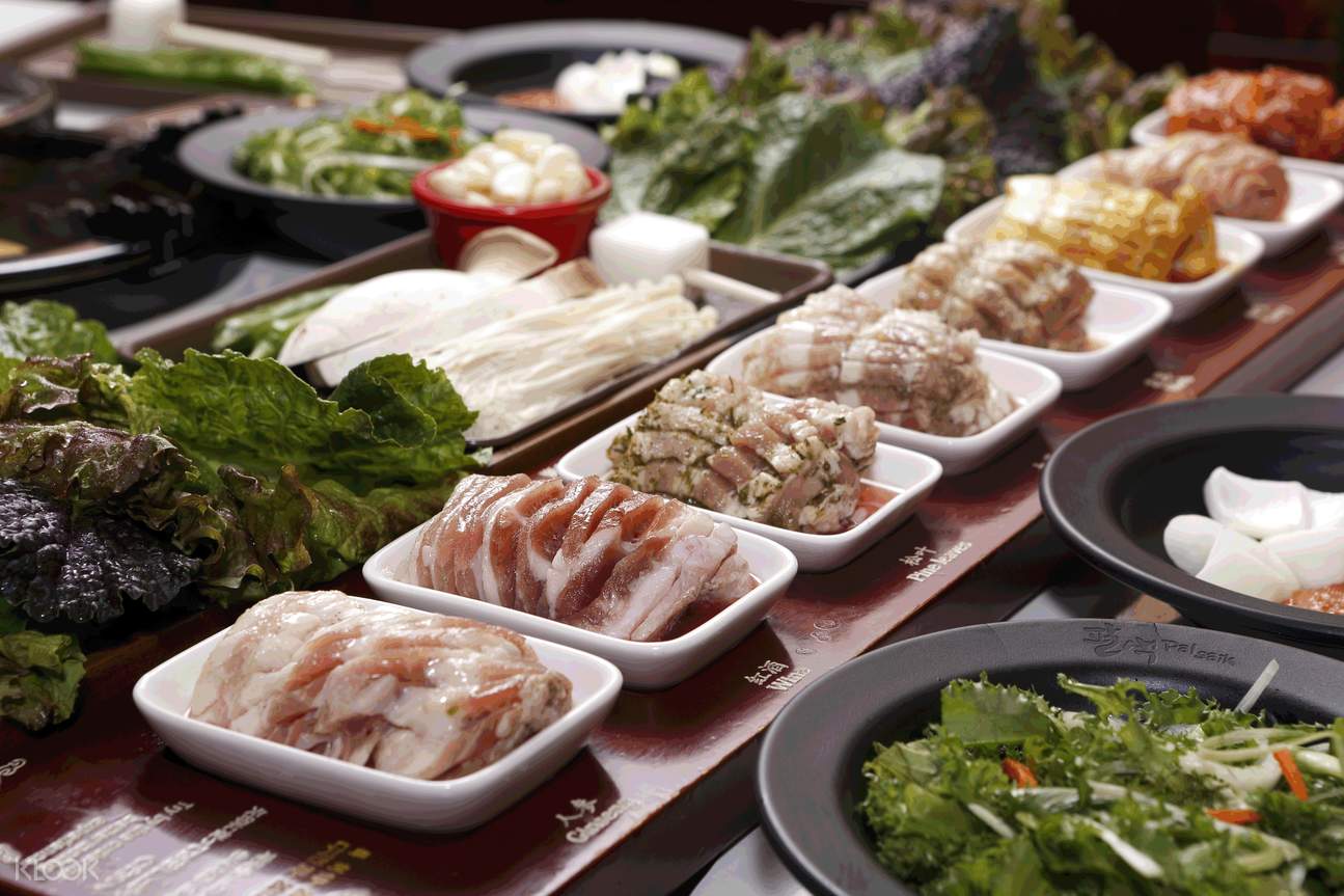 Palsaik Samgyumpsal Eight Flavors Pork Belly Set in Hongdae, Seoul