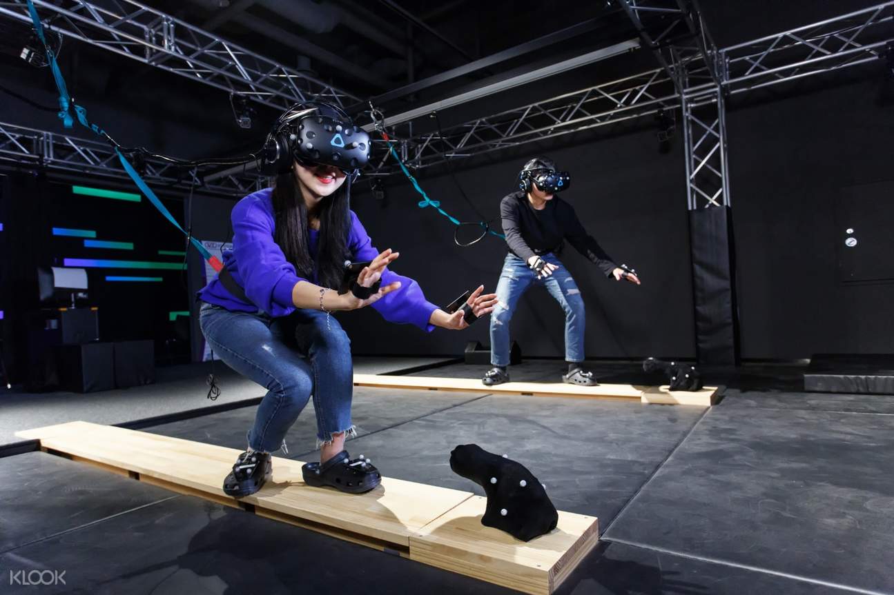 VR Station Experience in Gangnam