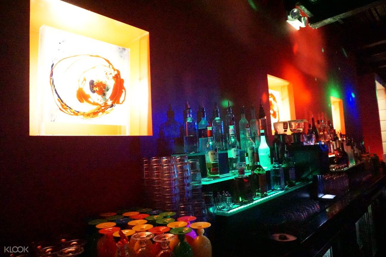 [SALE] Unforgettable Nightlife at Globe Nightclub, Guam - Ticket KD