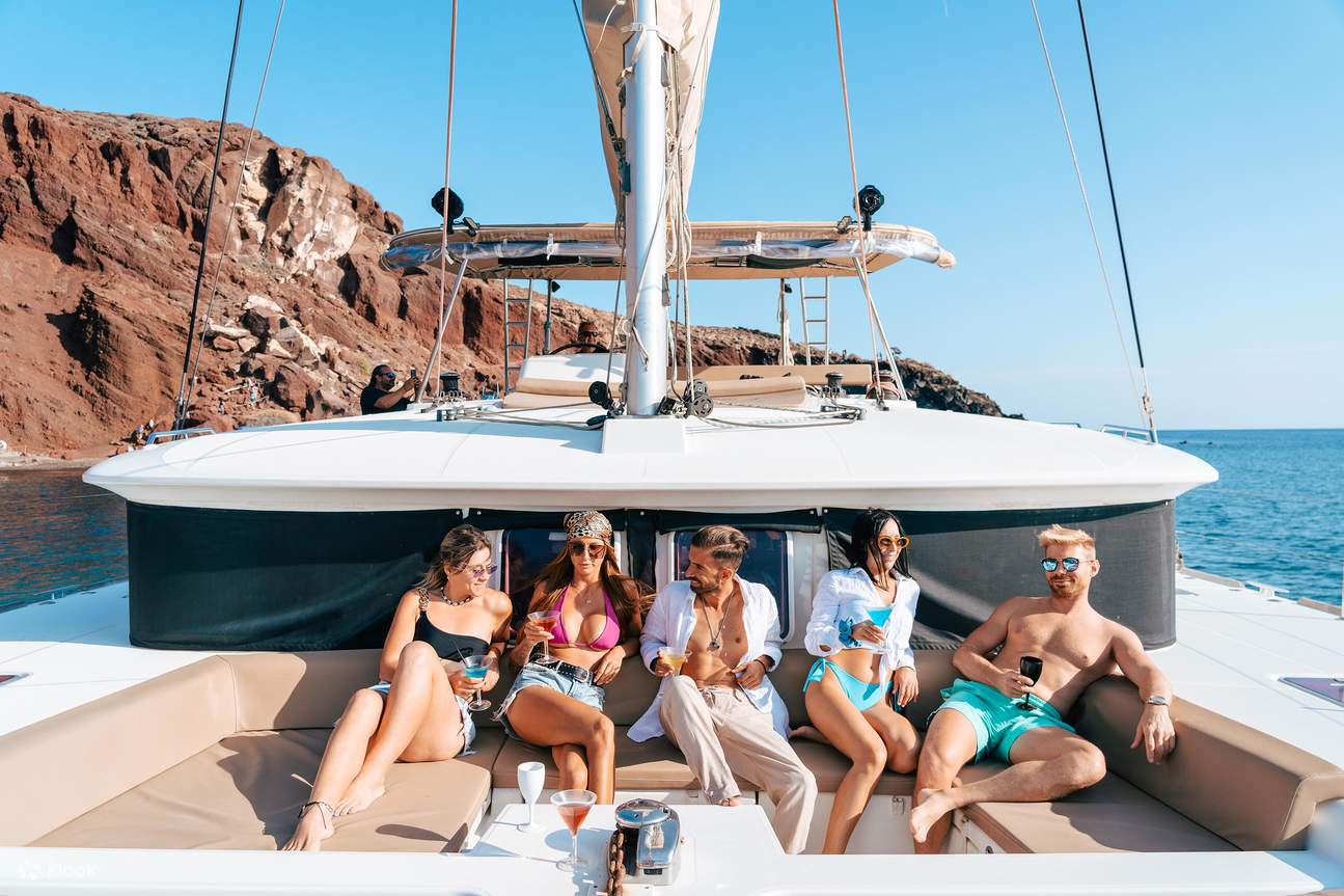 Santorin : croisière de luxe en bateau avec déjeuner, barbecue ...